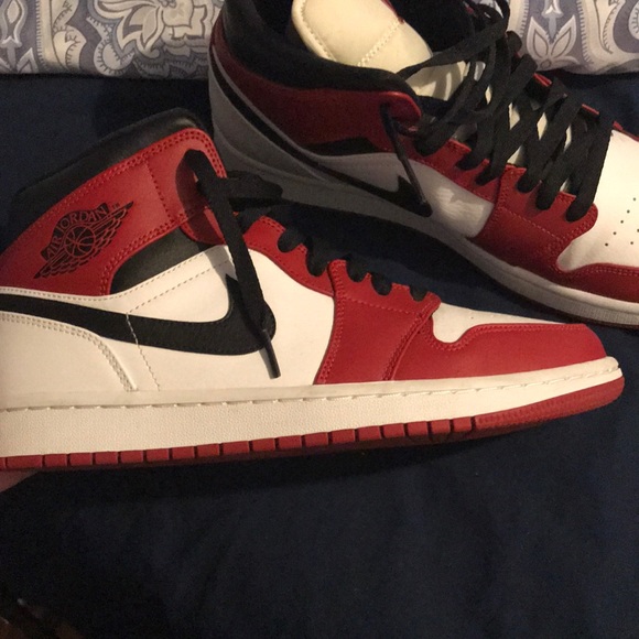 Jordan | Shoes | Jordan Mids Chicago Colorway 220 | Poshmark
